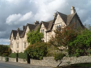 Avening to Cherington | Hetty Hikes